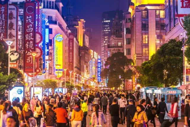 China lanza la Visa K para estudiantes y profesionales: ¿para qué sirve ...
