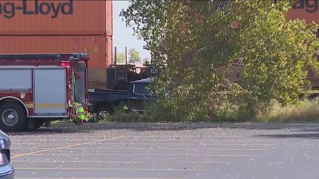 Mukwonago train accident