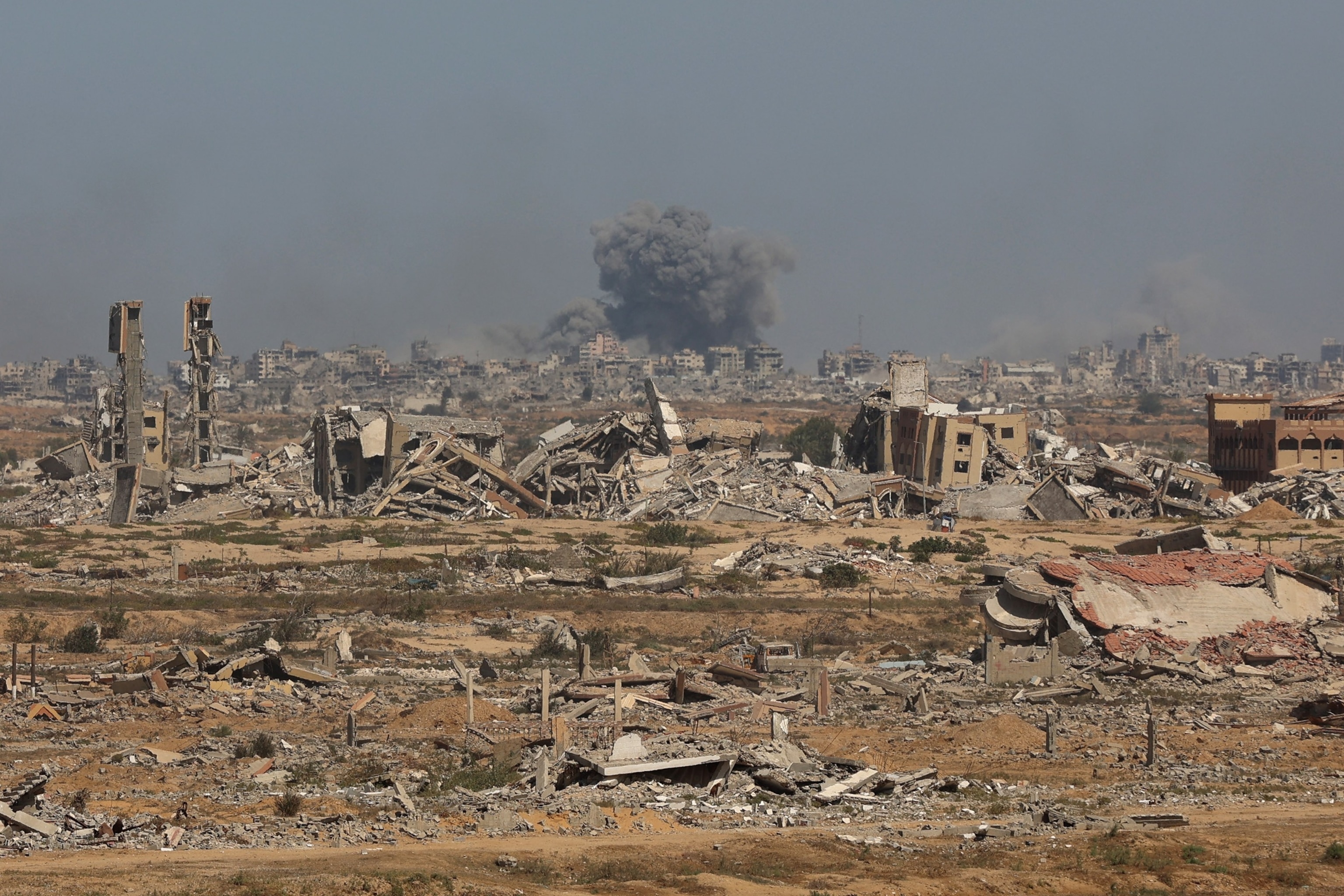 Israel-Gaza live updates: Hamas must sign deal by Sunday or face 'all ...