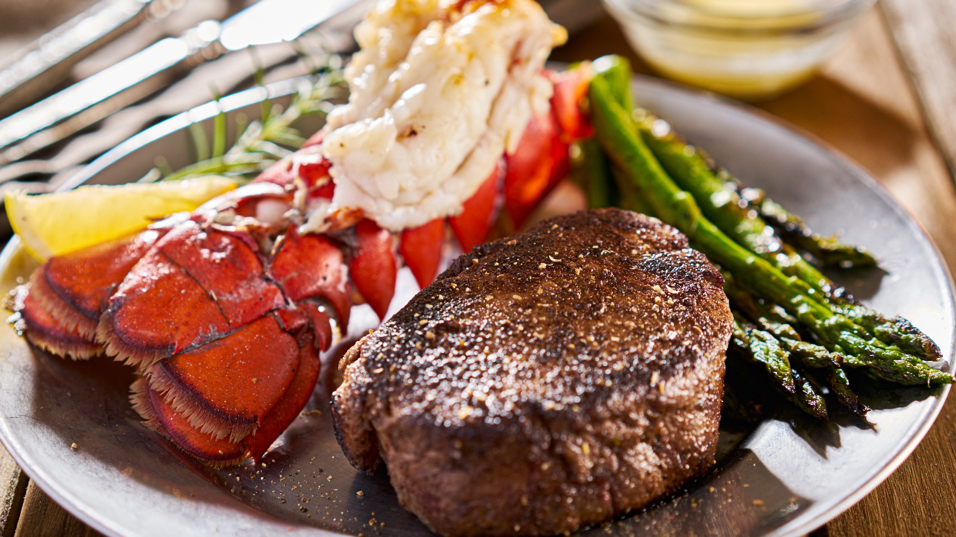 Red Lobster Side Dishes Ranked From Worst To Best, According To Customers