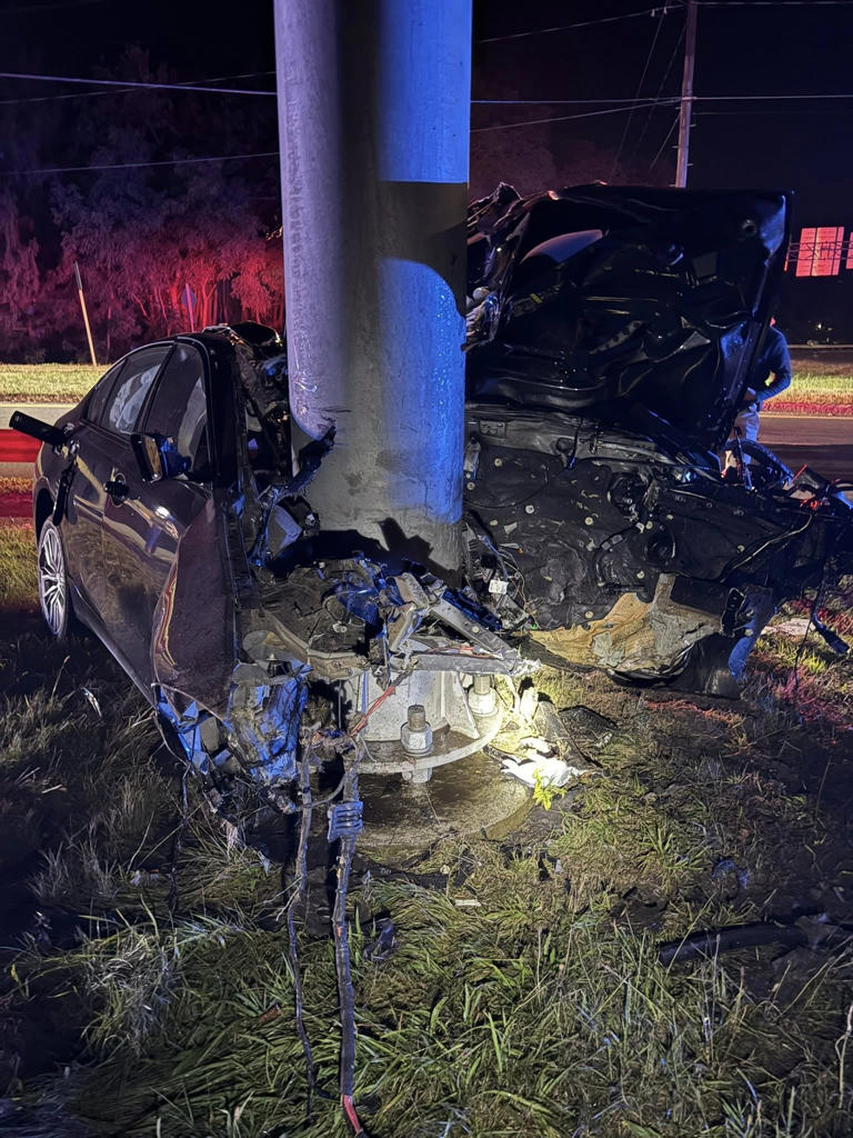 Fiery crash in Woburn rotary leaves driver trapped in wreckage of ...