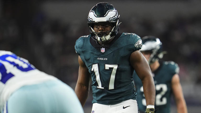 Eagles won't activate Nakobe Dean this week