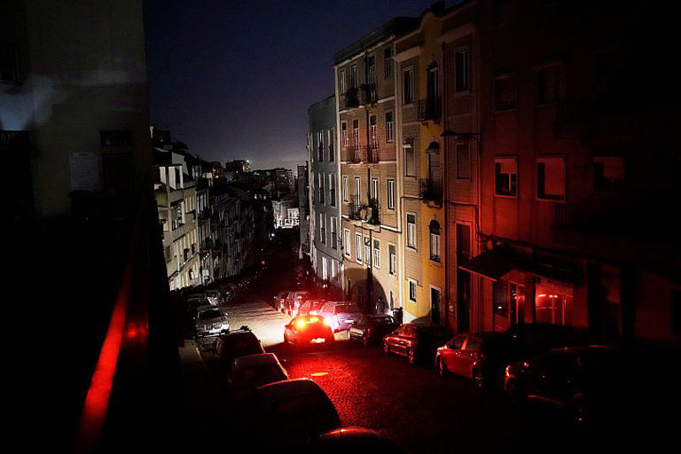 Obsolete electricity grid triggered blackout in Portugal and Spain ...