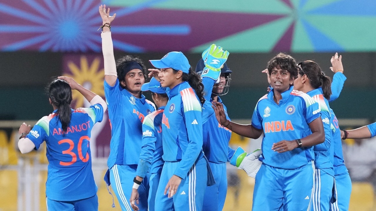 Women's World Cup: Snake grabs spotlight at India women's training ...