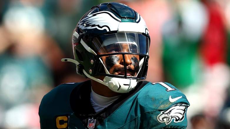 Eagles Get Major Update on Linebacker Nakobe Dean Ahead of TNF