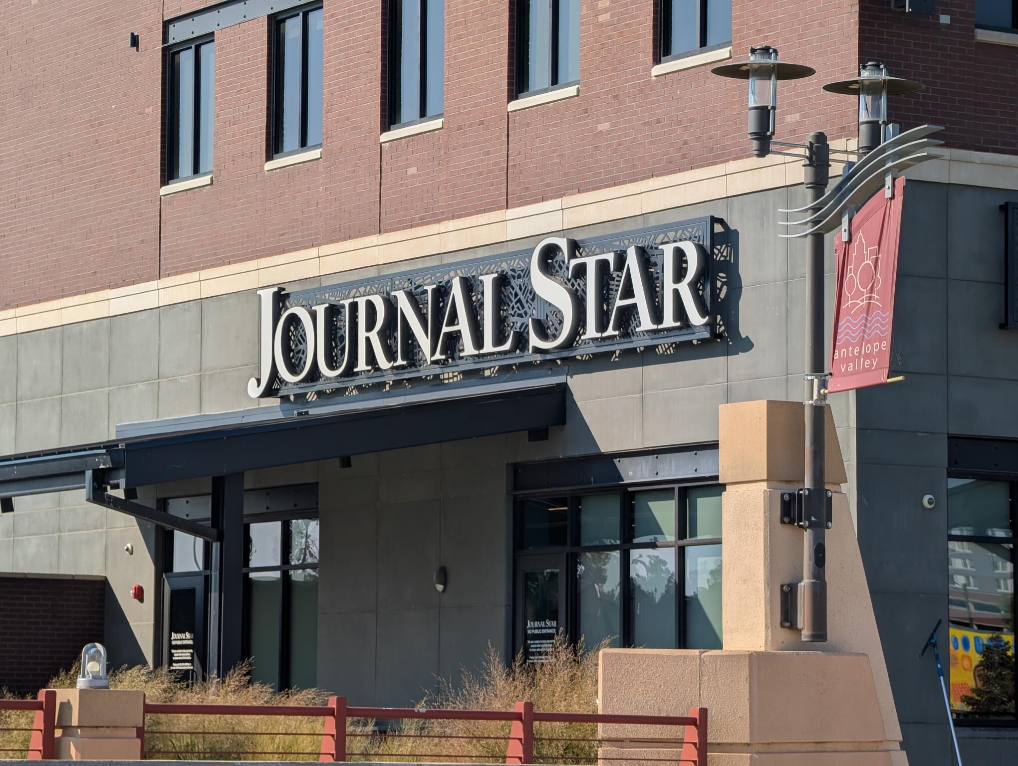 Lincoln Journal Star to end paper delivery services on Mondays