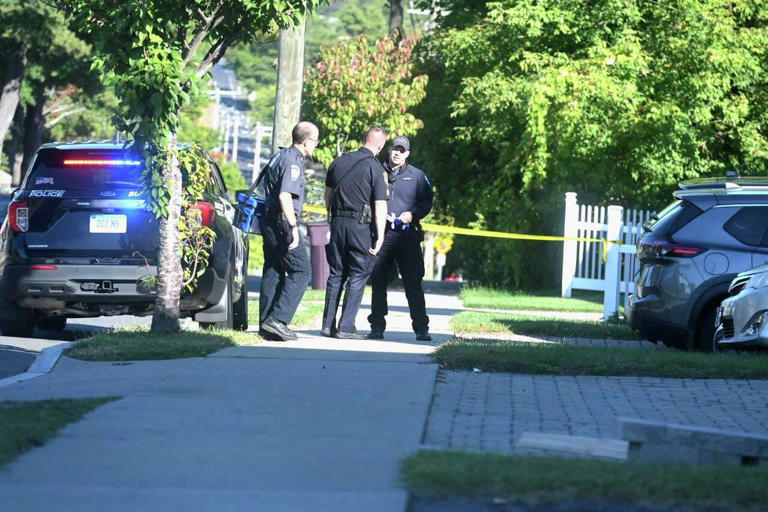 Four injured in New Britain stabbing on Allen Street, officials say