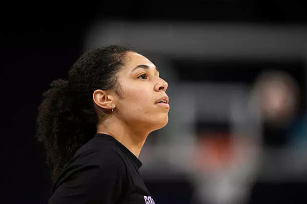 What is Janelle Salaün's Golden State Valkyries salary? Net worth ...