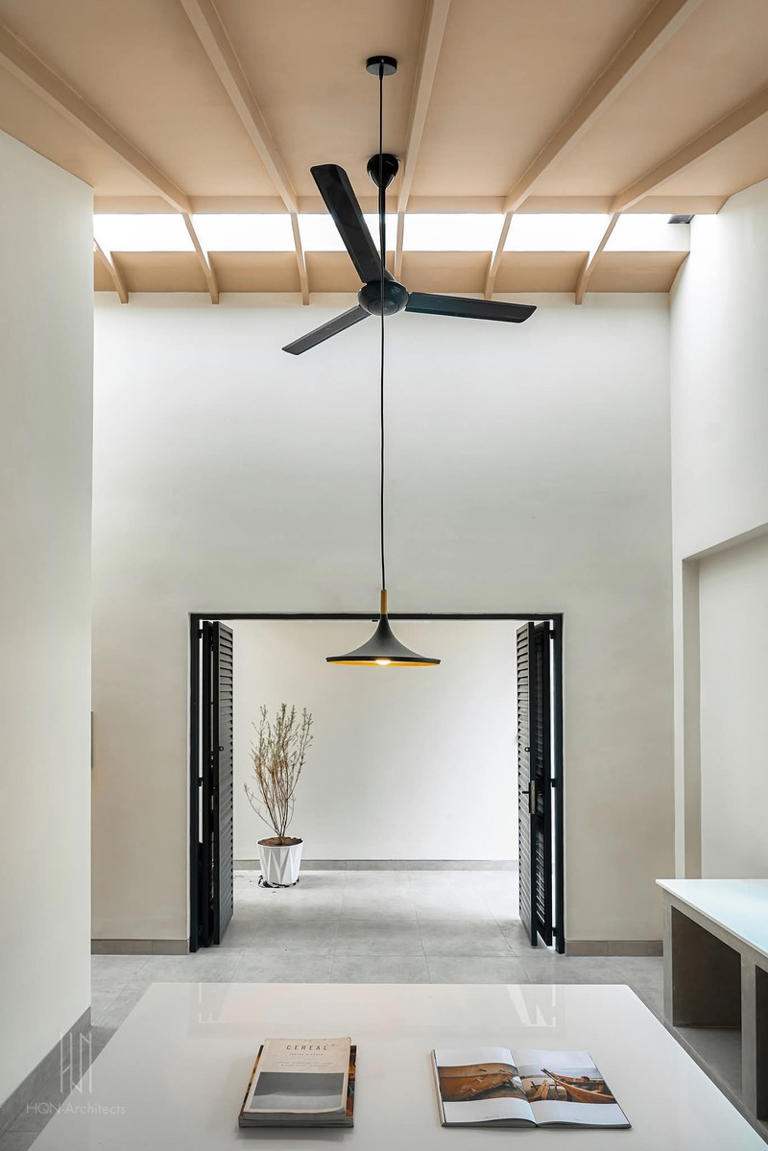 Nhà 85m2 có sân vườn lấy ánh sáng