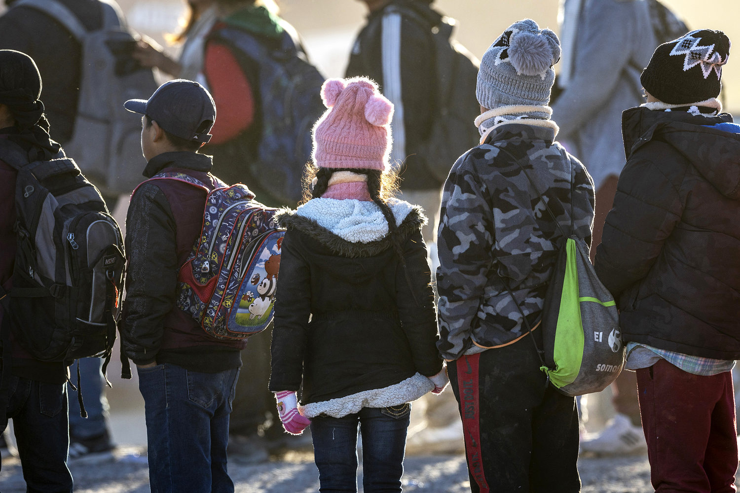 Trump admin offering some unaccompanied migrant children $2,500 to self ...