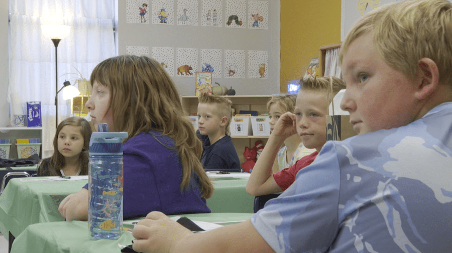 Local experts bridge classroom learning at White Rock Elementary