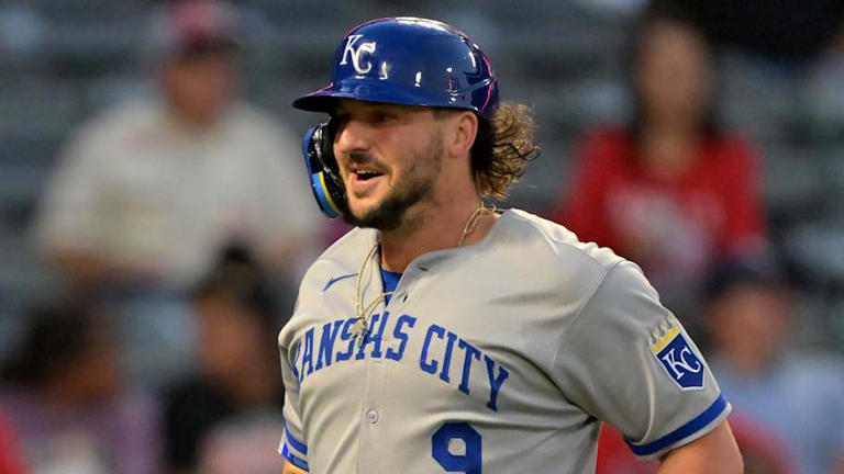 Royals News: Players of month, Keller and O'Hearn Wild Card at-bat ...