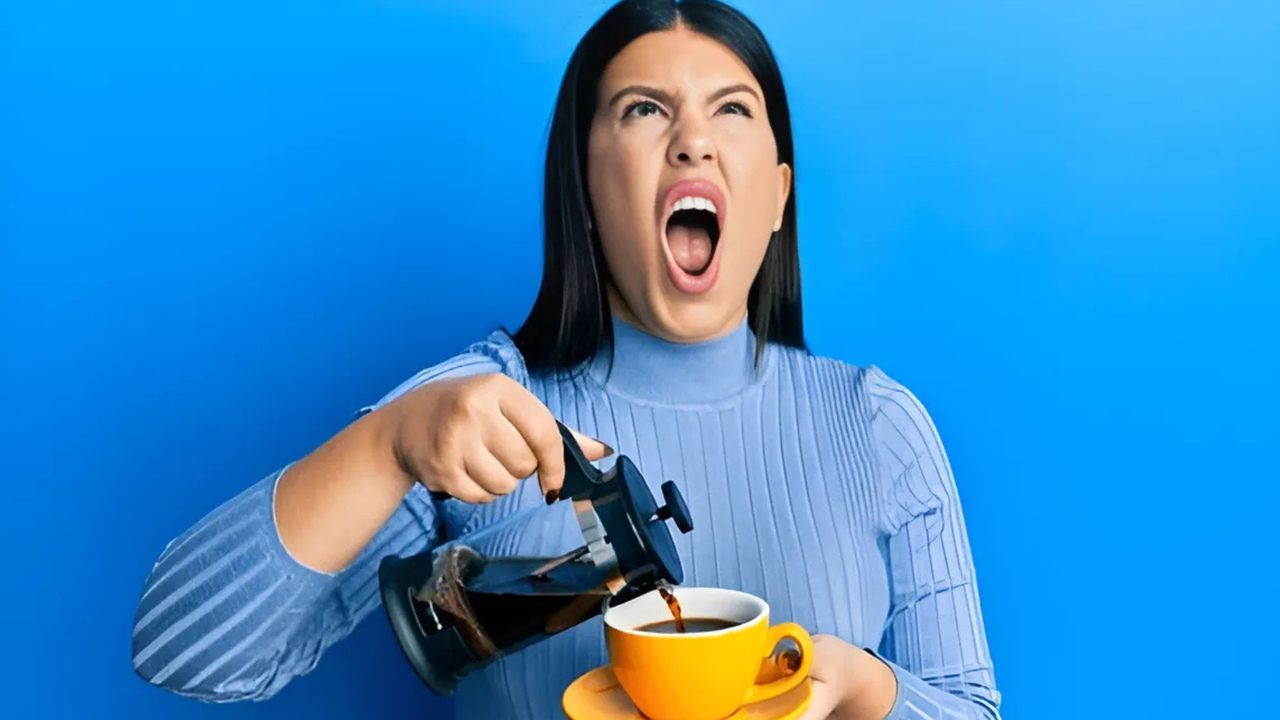 The 9 Signs You're Drinking Too Much Caffeine