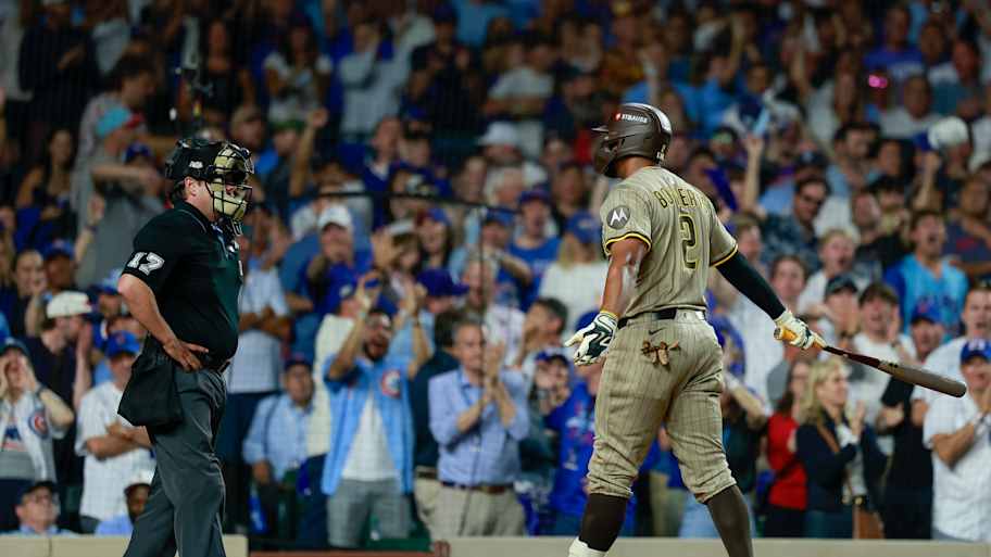 Horrible call gifts Cubs series win over former Cardinals' manager Mike ...