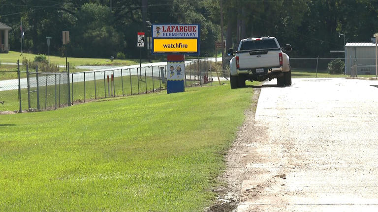 Avoyelles Parish schools add new digital signs