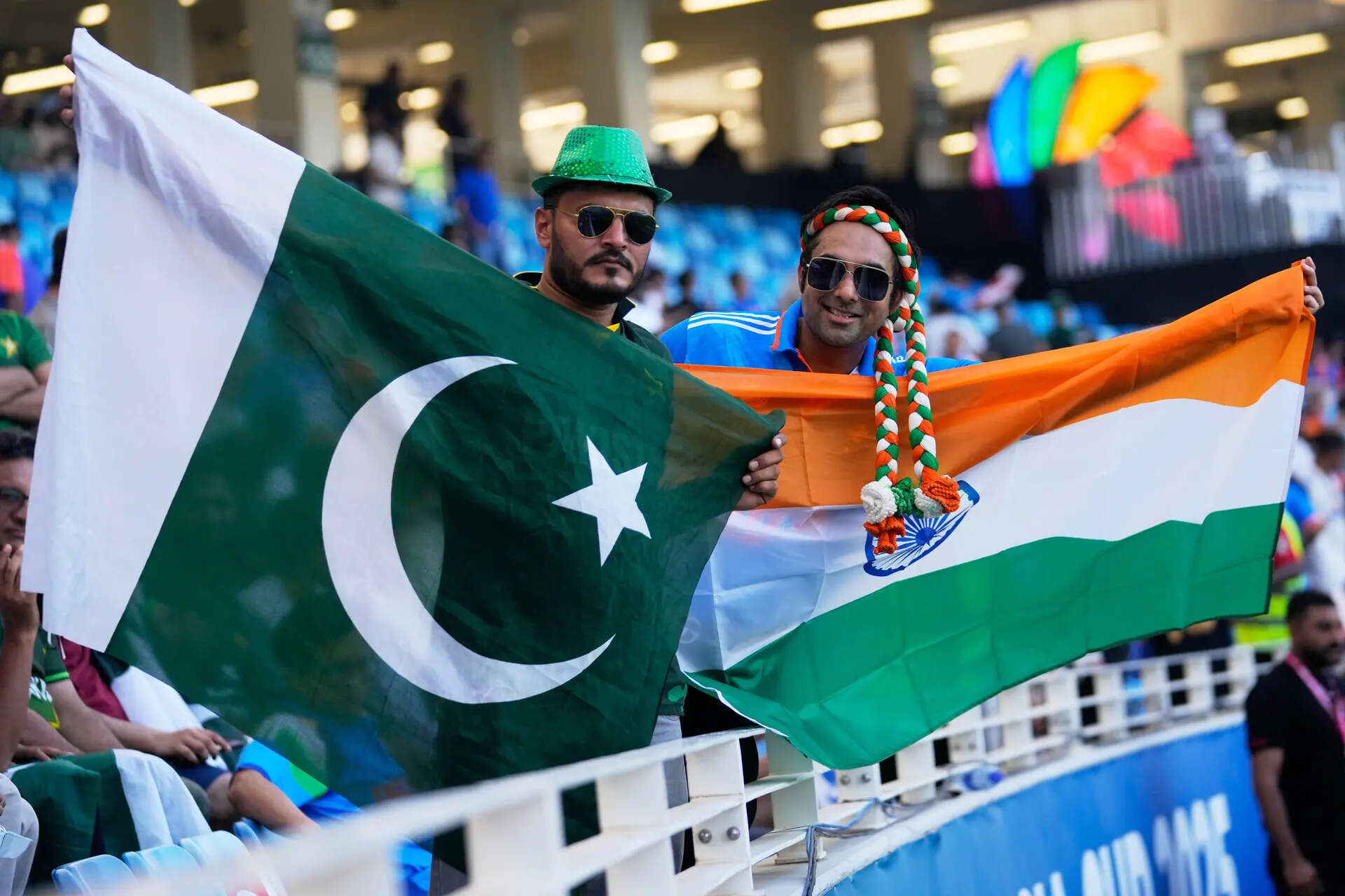 Ahead of Pakistan game, snake scare headlines India training session at ...