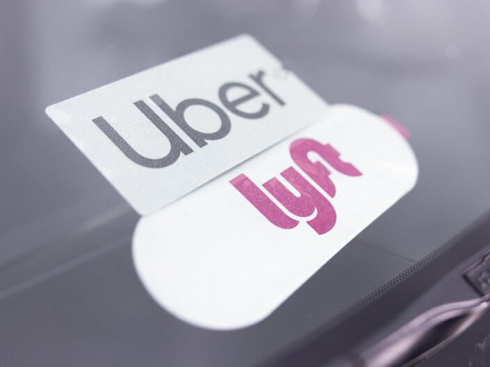 California gives Uber, Lyft drivers collective bargaining rights