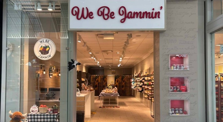 We Be Jammin’ opens new storefront in Warwick Mall