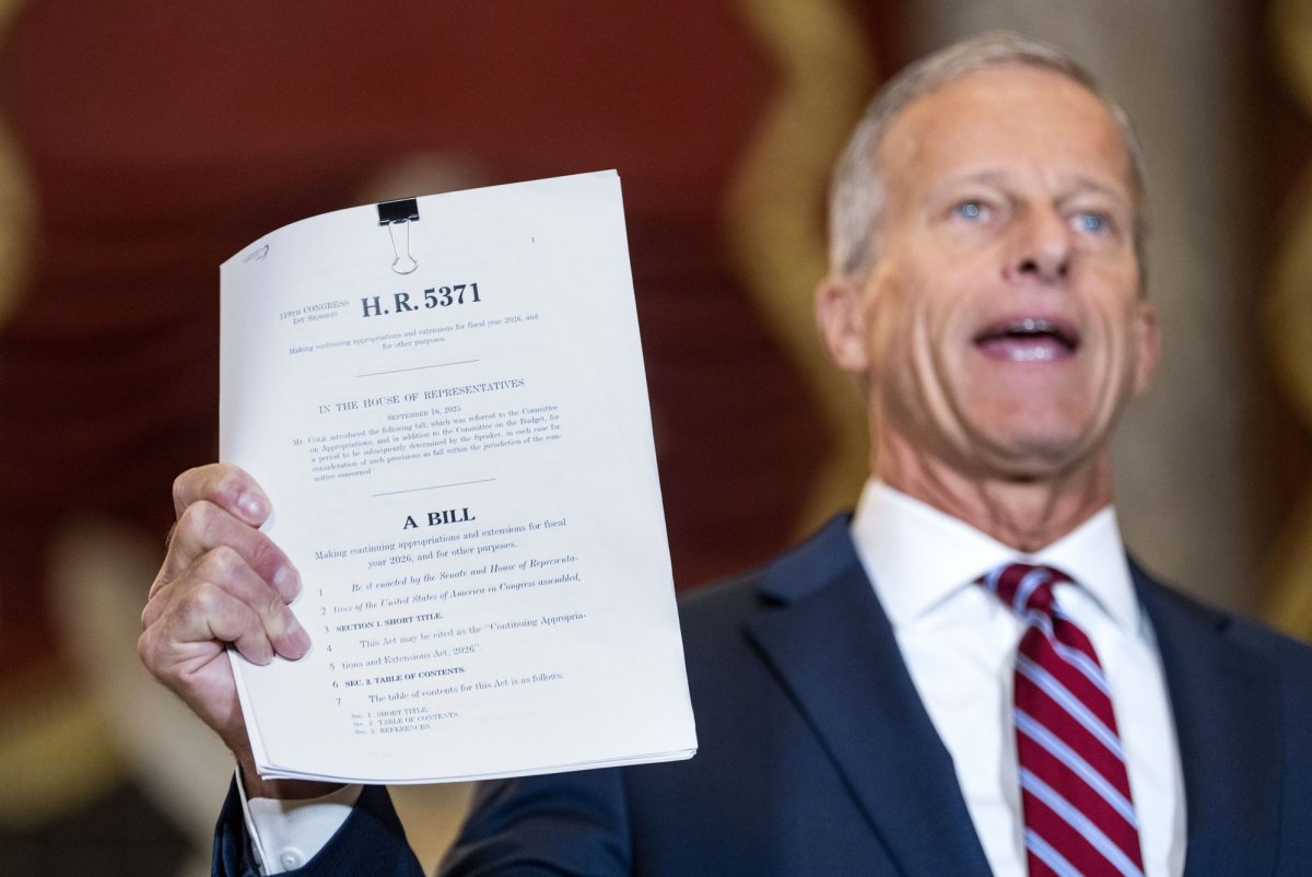 Senate to try reopening the government on Monday