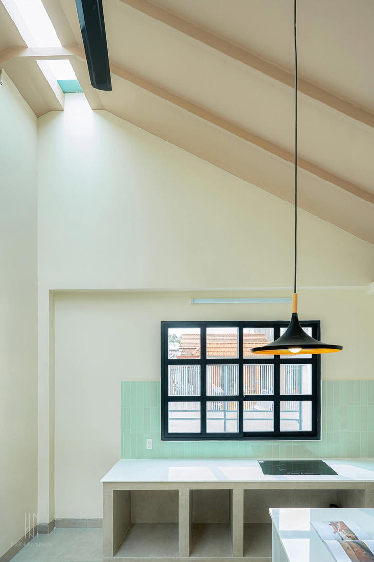Nhà 85m2 có sân vườn lấy ánh sáng