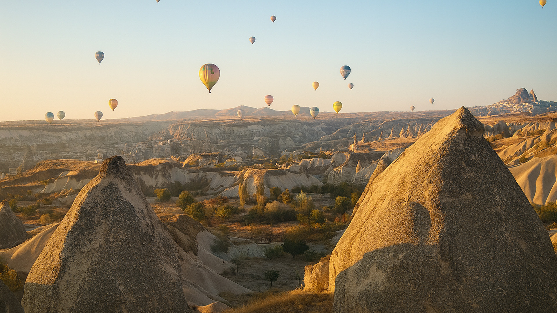 Cappadocia Hot Air Balloons – Sunrise Over Fairy Chimneys 4K