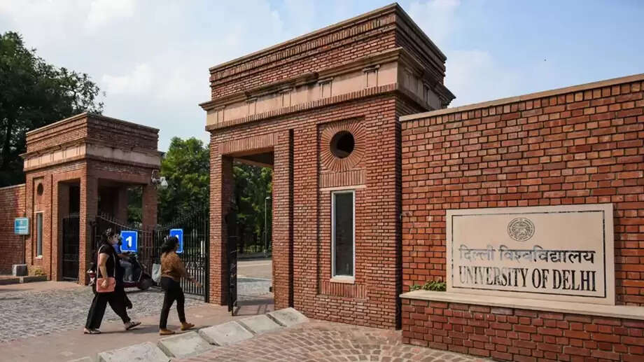 DU Jobs 2025: Opportunity to teach at Delhi University, get a job ...