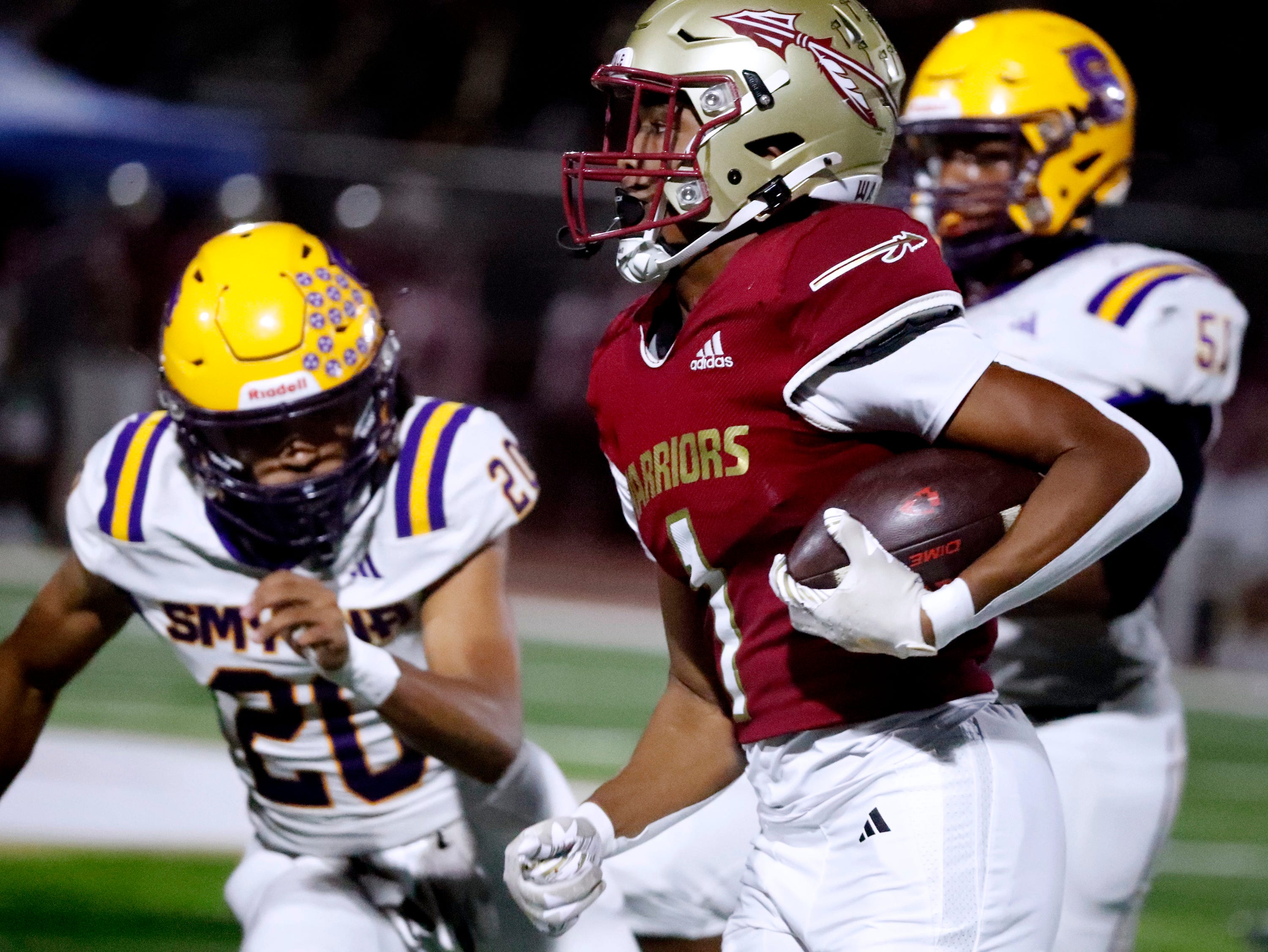 Gallatin holds off Mt. Juliet behind backup QB to top Nashville area ...