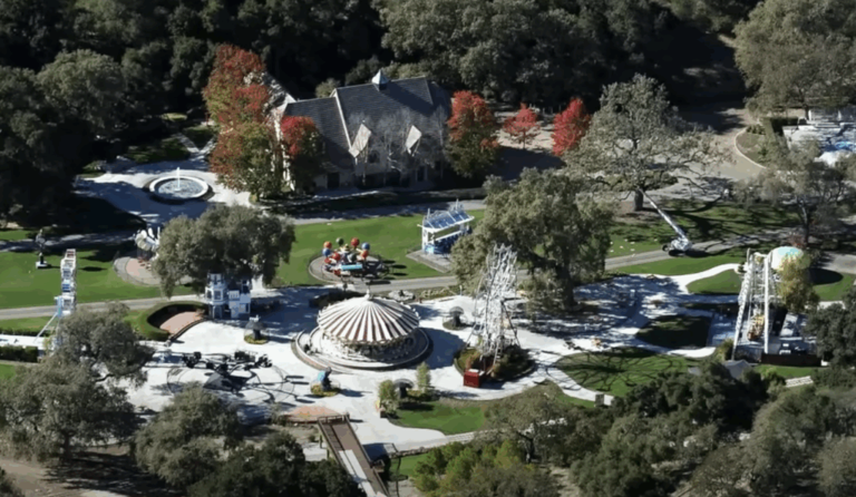 A Look Inside Michael Jackson’s Private Estate He Called Home