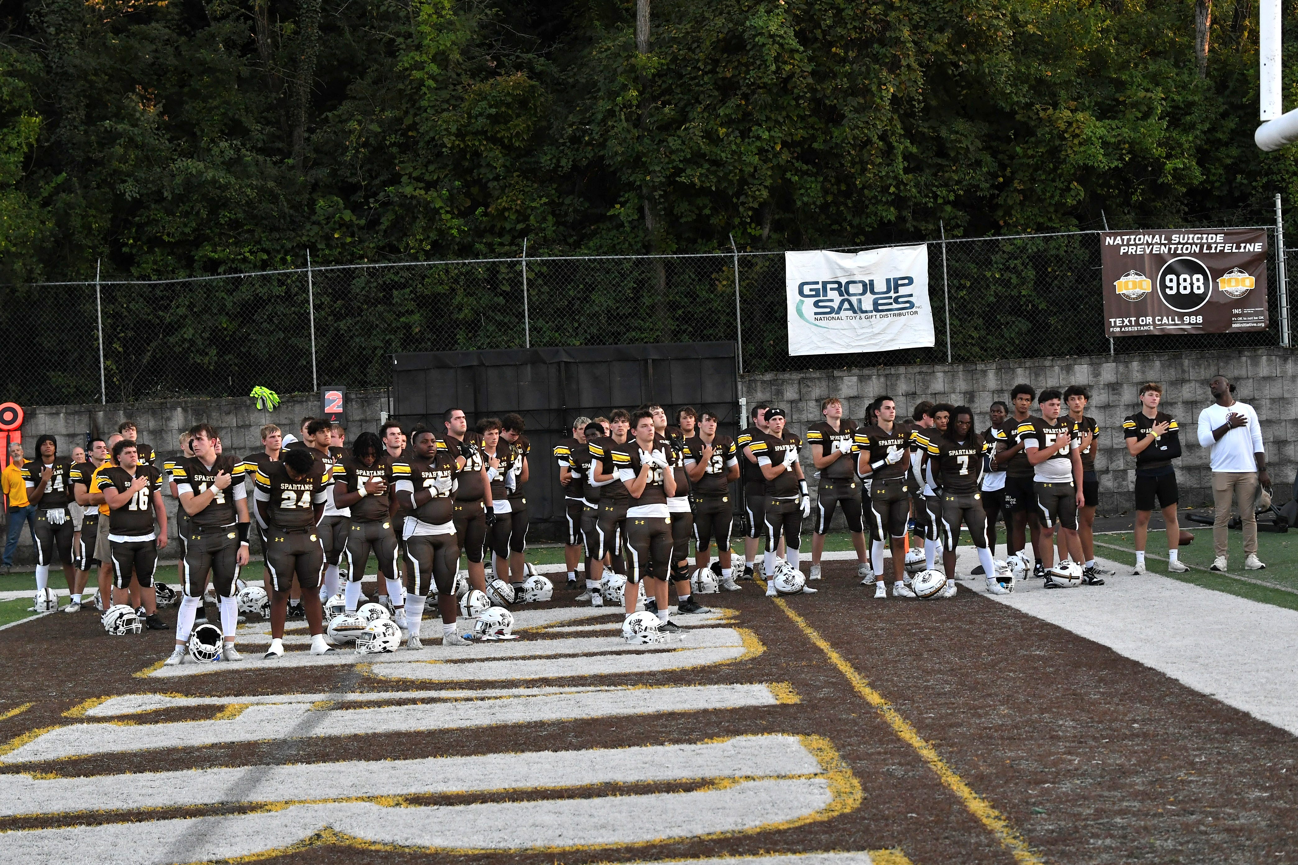 Roger Bacon assistant football coach dies