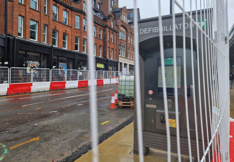 Pinstone Street: Defibrillator in Sheffield city centre fenced off and ...