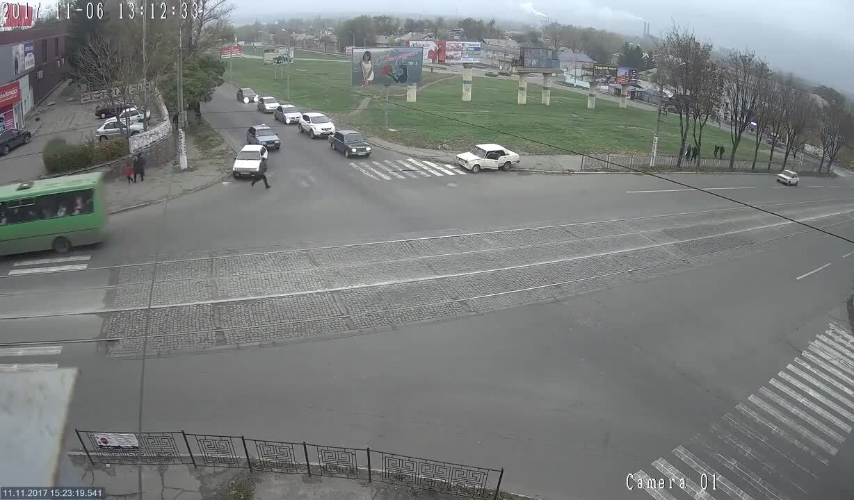 Car Getting Towed Breaks Free and Crashes Into Car on Road