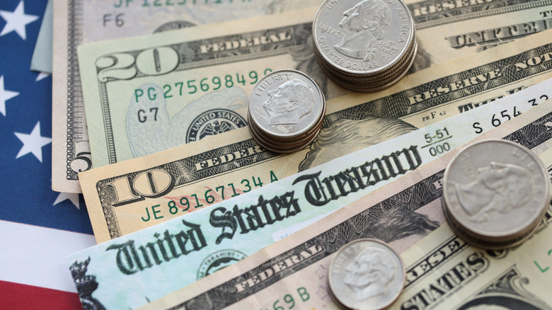 Fact Check: Is A $1702 Stimulus Payment Actually Coming For Everyone ...