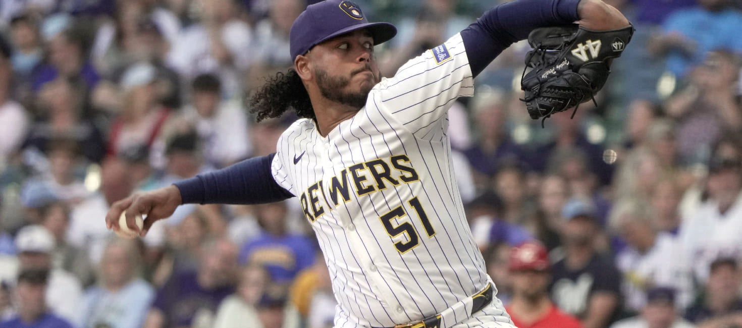 Top 4 MLB Odds, Picks & Predictions: Saturday (10/4)