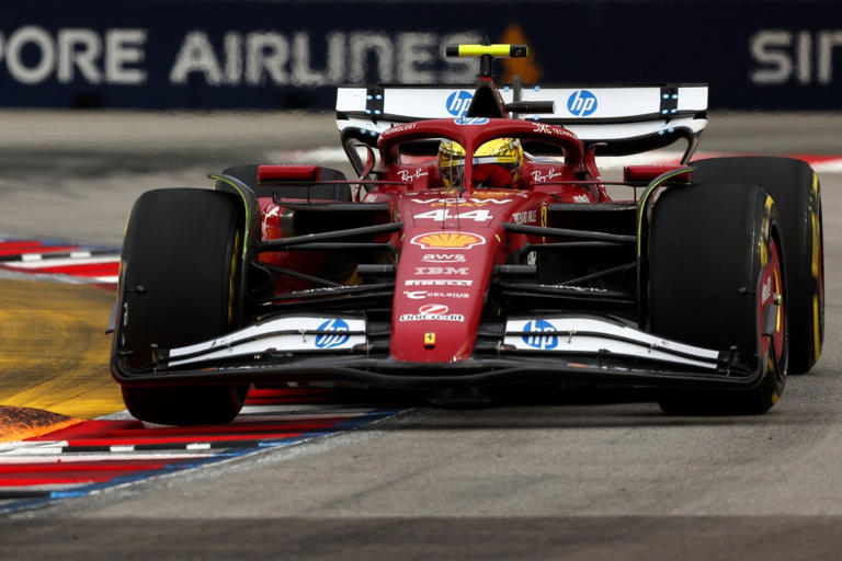 Hamilton risks F1 Singapore GP grid penalty after red flag breach