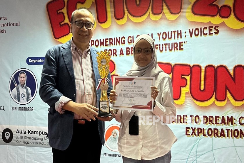 Mahasiswi Prodi Bisnis Digital Cyber University Ini Ukir Prestasi ...