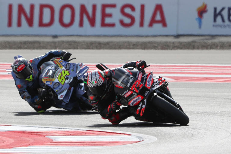 Bezzecchi explains stunning Indonesian GP sprint win charge after start ...