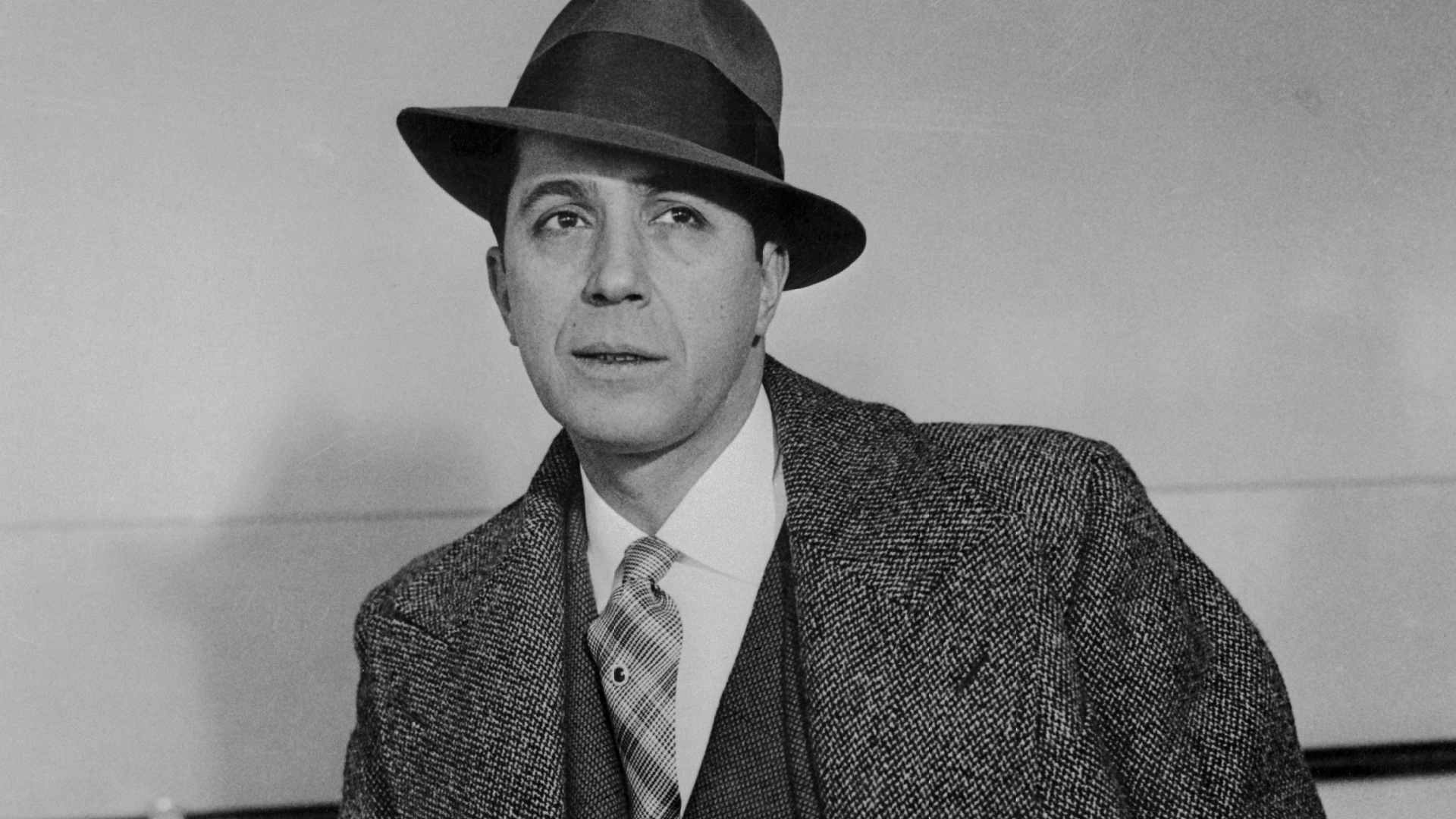 The tragic story of tango master Carlos Gardel