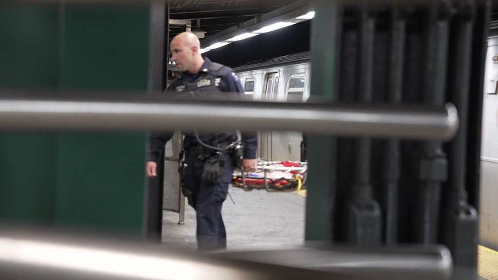 2 teens dead in possible subway surfing incident in Brooklyn, police ...