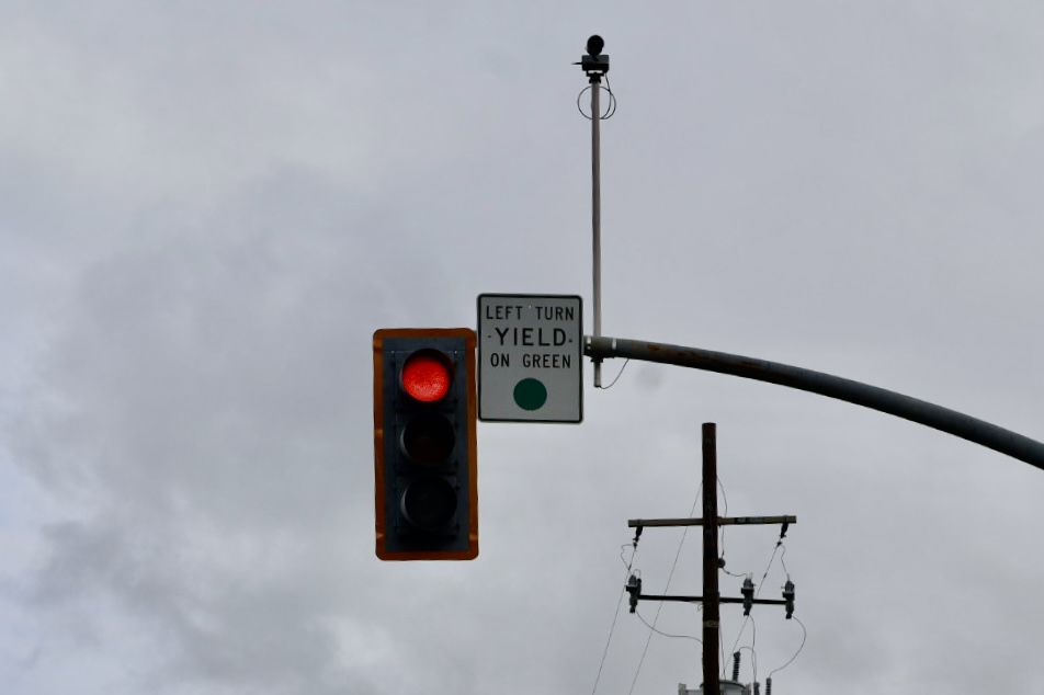 Chico’s red light cameras to enter ‘warning’ phase | Midday Report