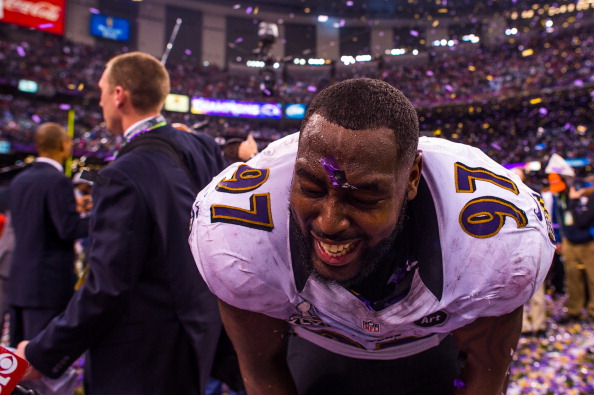 Former Super Bowl champion Arthur Jones dies suddenly at 39