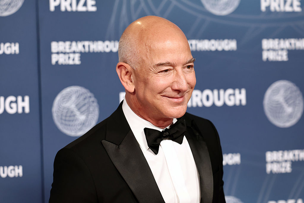 Jeff Bezos reportedly returns to the trenches as co-CEO of new AI ...