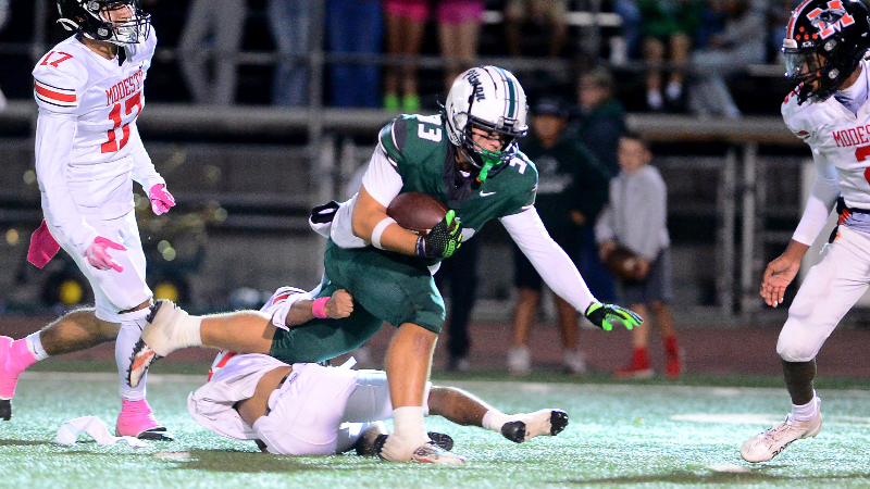 Watch highlights of Pitman's 29-12 win over Modesto