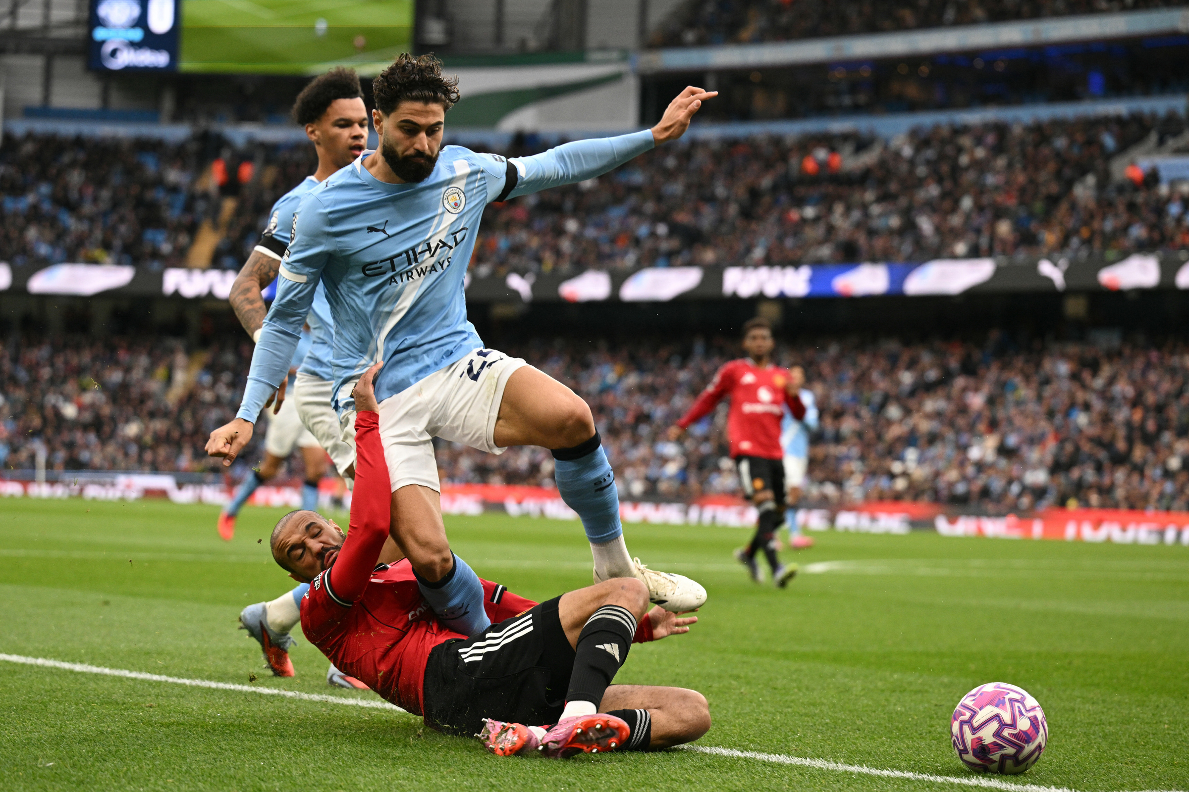Mảng màu tối của Man Utd thời Amorim
