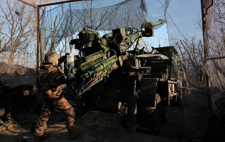 Russian army rapidly loses troops in Dnipropetrovsk region, experts explain why