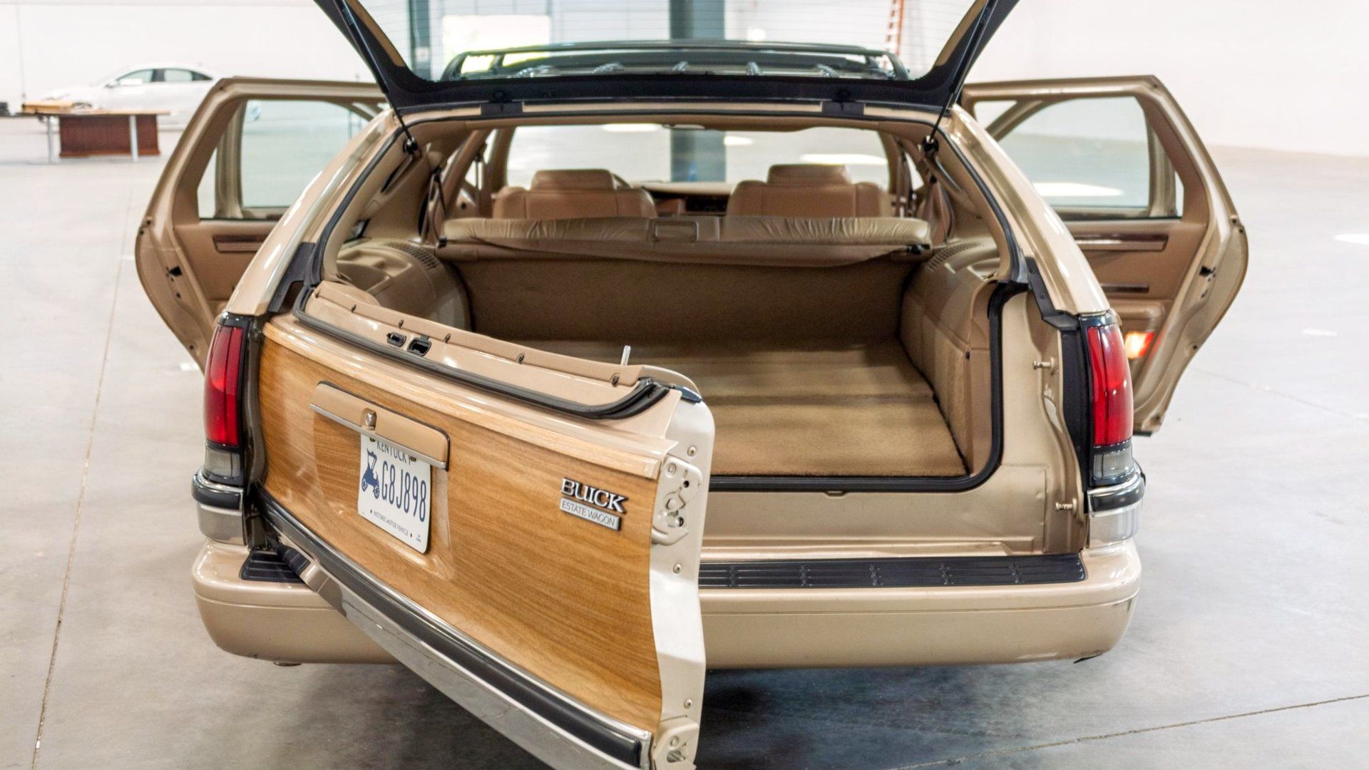 Buick's Roadmaster is the coolest station wagon ever made
