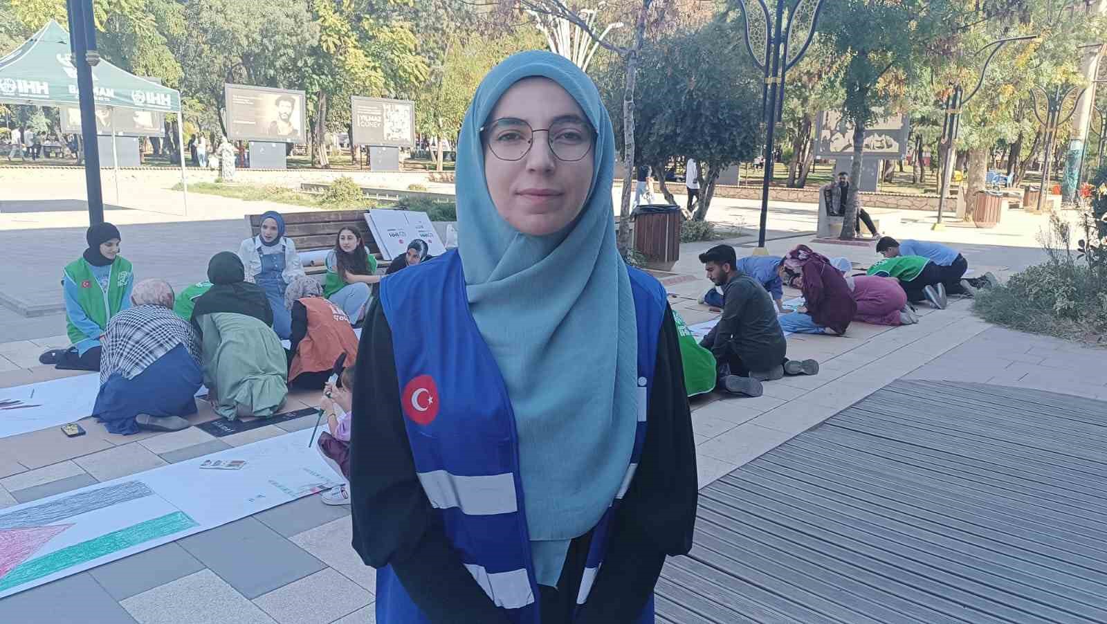 Batman’da İsrail’in Gazze saldırılarına çizimlerle tepki gösterildi