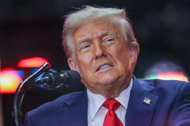 Someone 'Removed Trump’s Orange Makeup To See How He Looks Underneath ...
