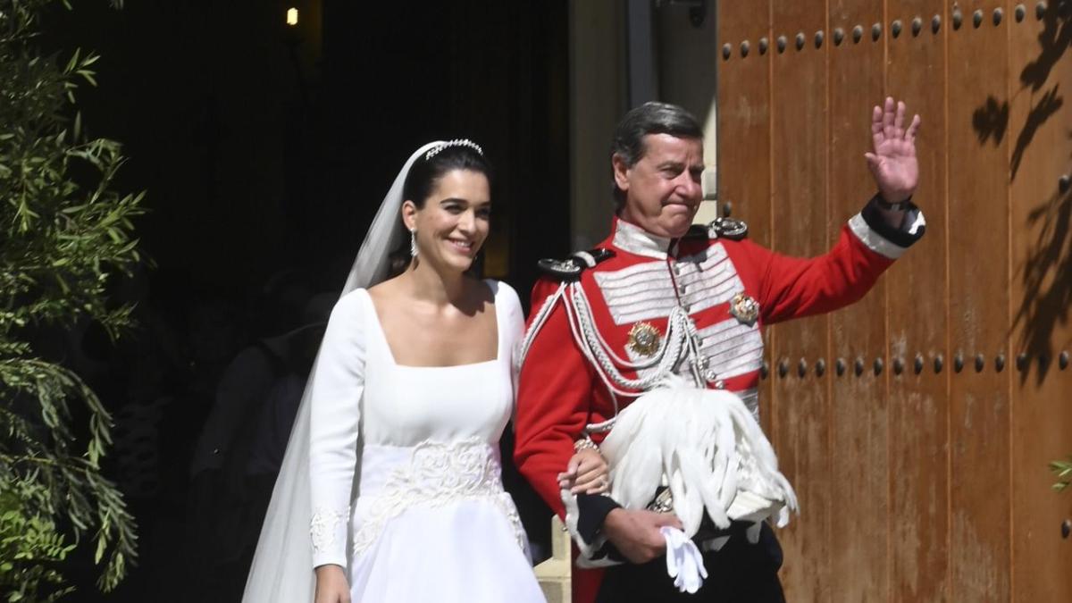 Bárbara Mirjan, una novia discreta y elegante