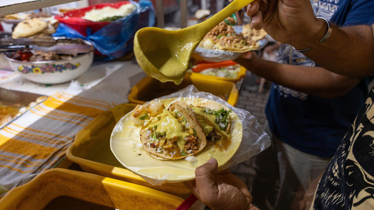 How To Pick The Best Taco Stand Every Single Time