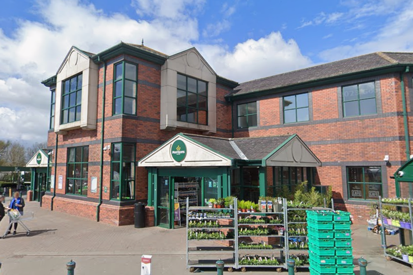 Morrisons steak and vodka thieves threatened to 'bang out' security staff